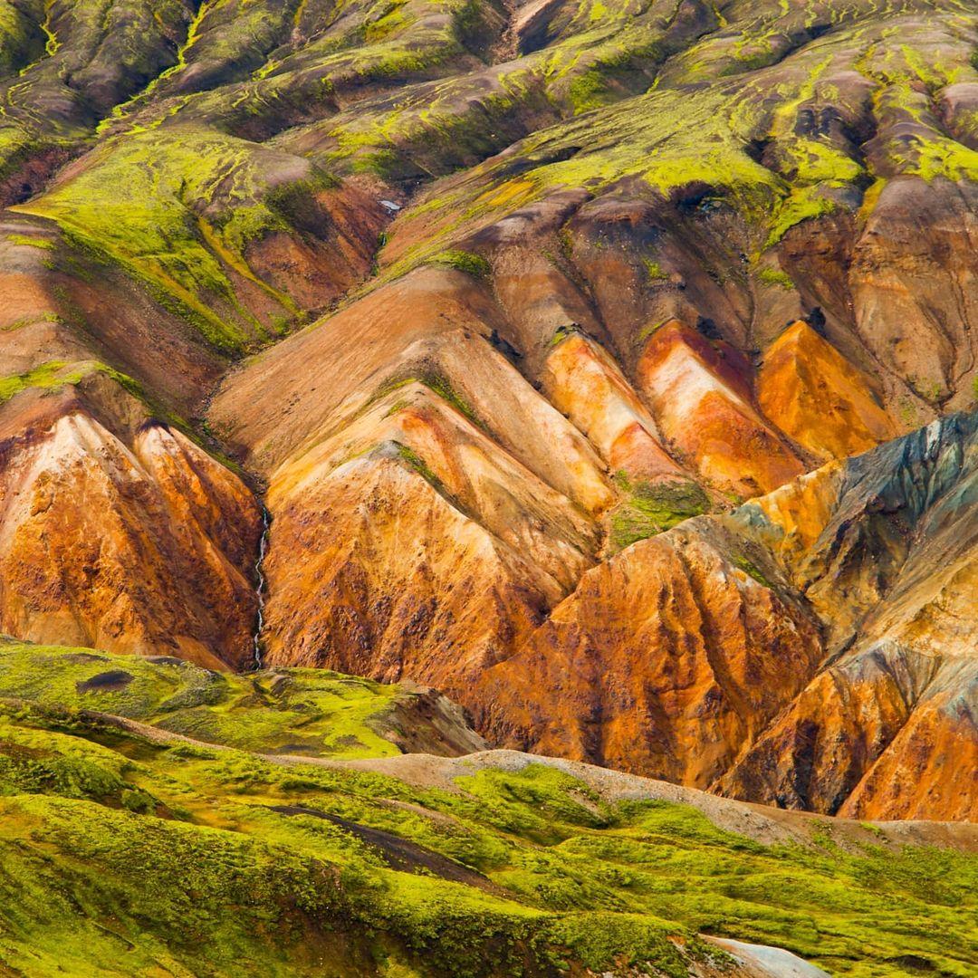 15 Best Hiking Trails In The World - Stuff and Bluff