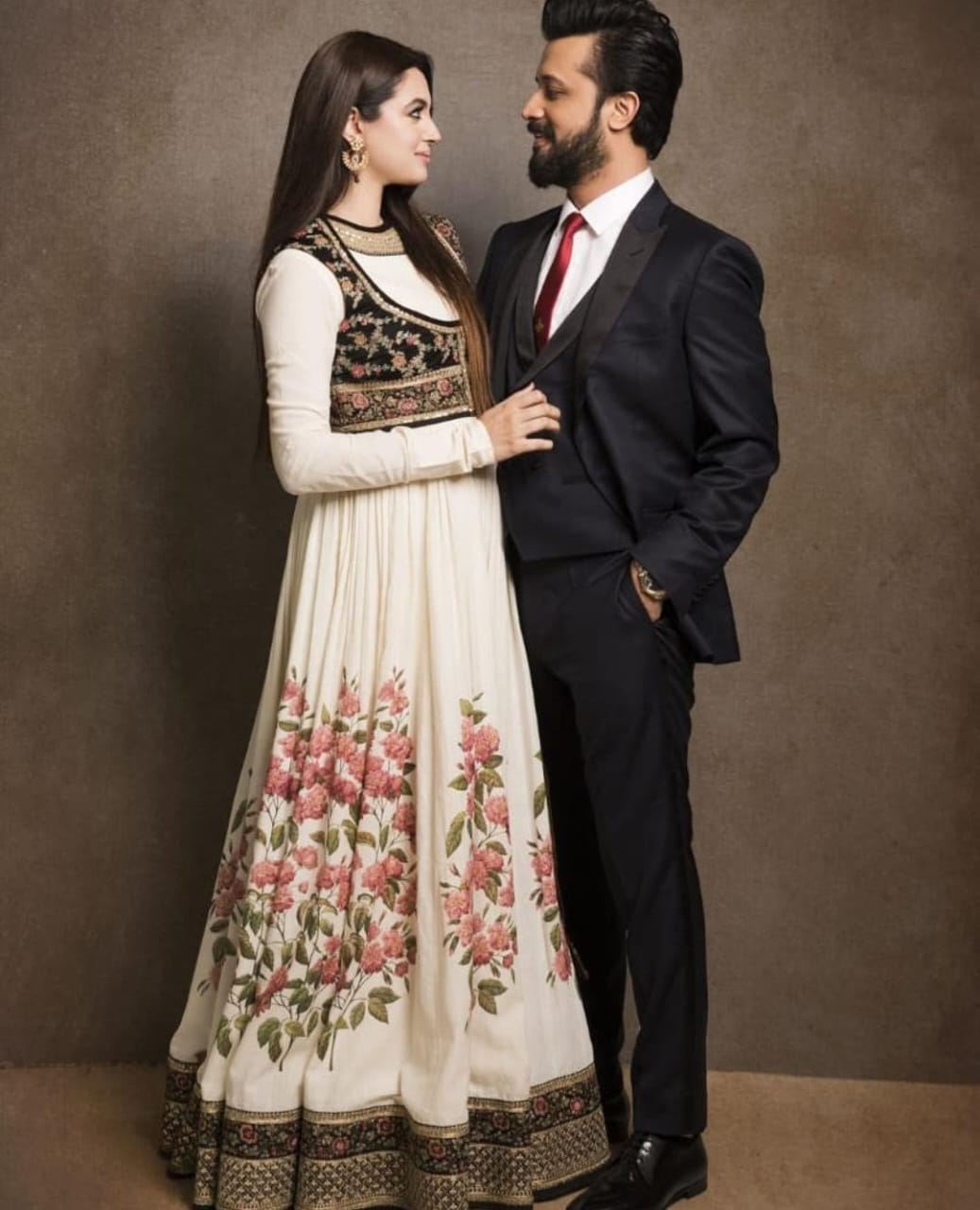 13 Iconic Pakistani Celebrity Couples - Stuff and Bluff